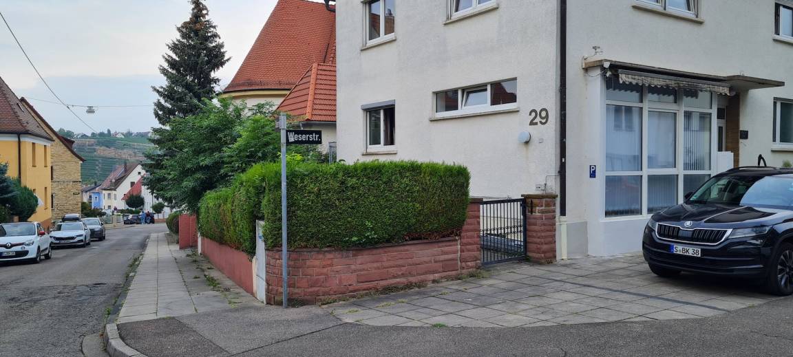 70 M² Ferienwohnung ∙ 2 Schlafzimmer ∙ 4 Gäste - Stuttgart