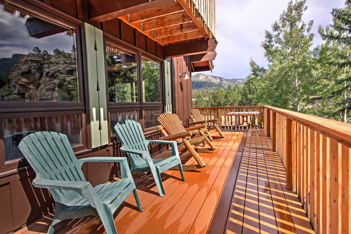 153 M² House ∙ 4 Bedrooms ∙ 8 Guests - Estes Park