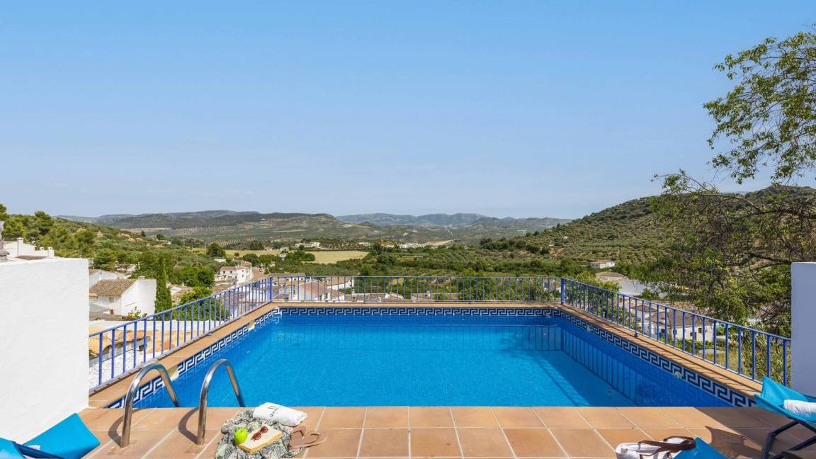 150 M² Casa ∙ 4 Habitaciones ∙ 8 Huéspedes - Priego de Córdoba