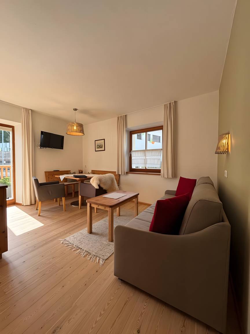 53 M² Ferienwohnung ∙ 1 Schlafzimmer ∙ 2 Gäste - Mals