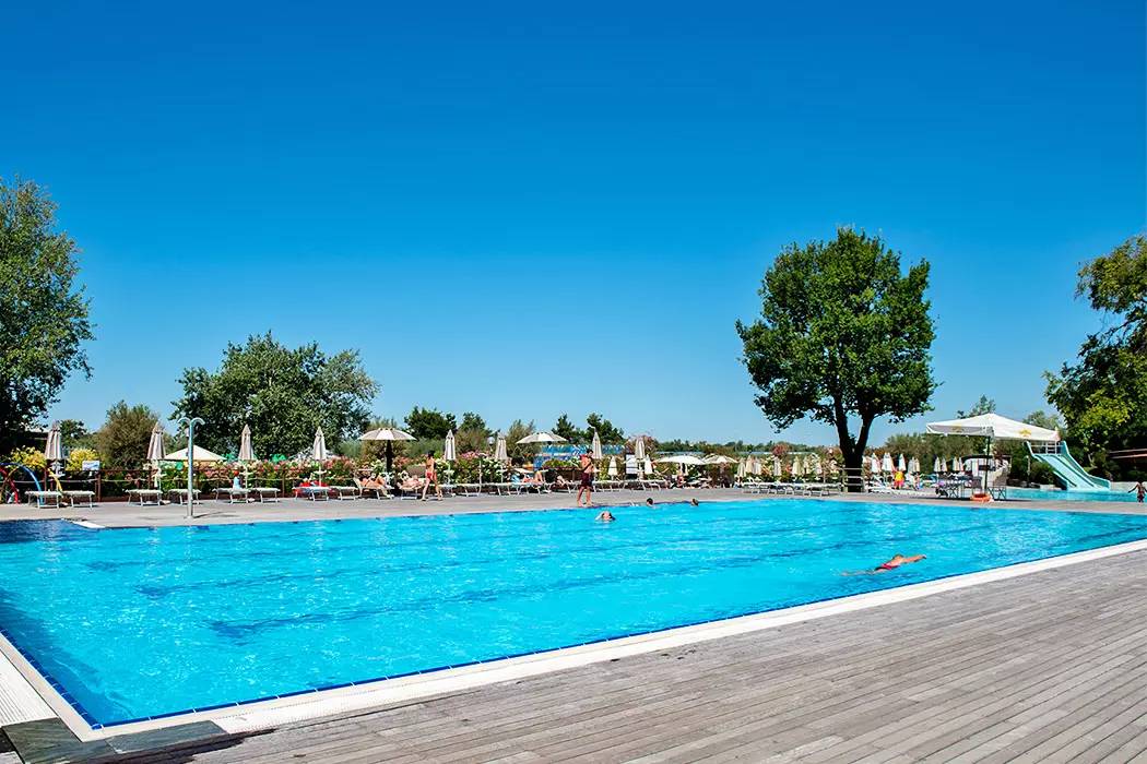 25 M² Caravan ∙ 2 Bedrooms ∙ 4 Guests - Emilia-Romagna