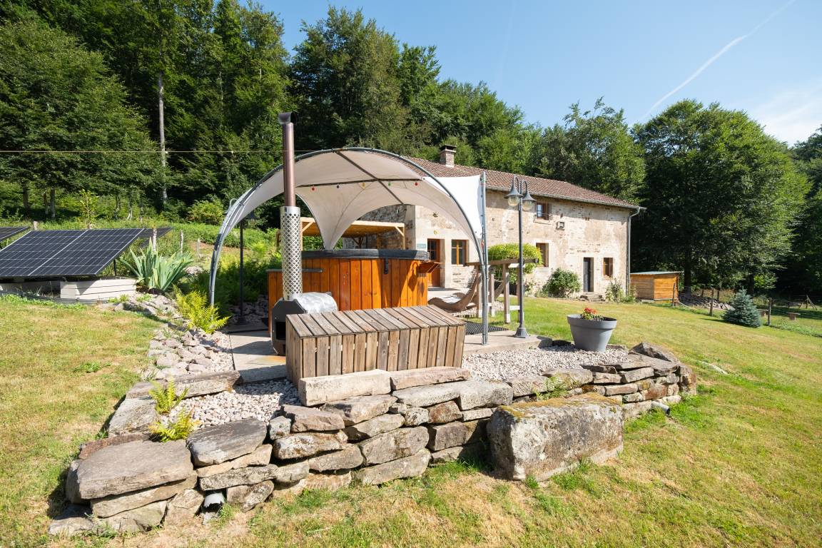 135 M² Cottage ∙ 3 Bedrooms ∙ 6 Guests - Lorraine