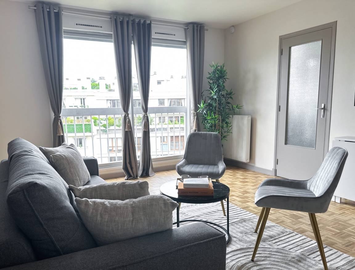 25 M² Studio ∙ 2 Personnes - ibis Paris Brancion Parc des Expositions 15ème