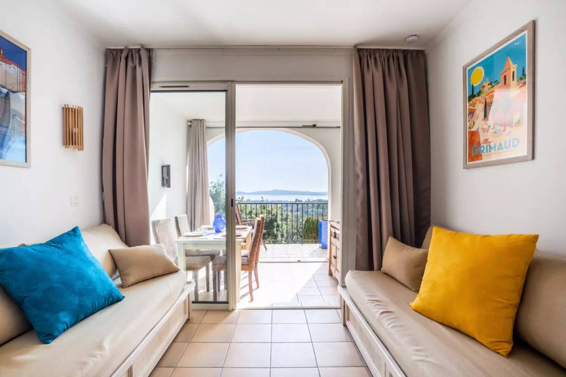 28 M² Apartment ∙ 1 Bedroom ∙ 4 Guests - Grimaud