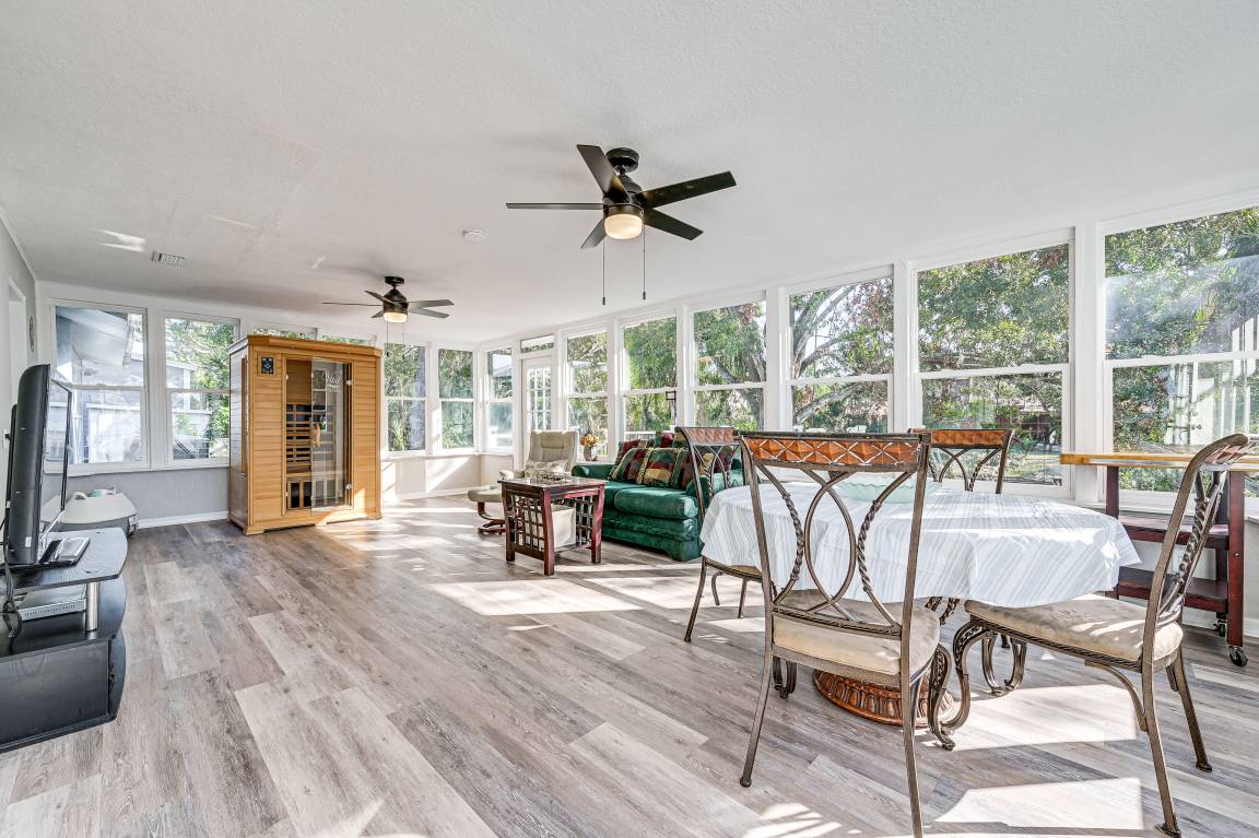 158 M² House ∙ 4 Bedrooms ∙ 7 Guests - Palm Harbor, FL