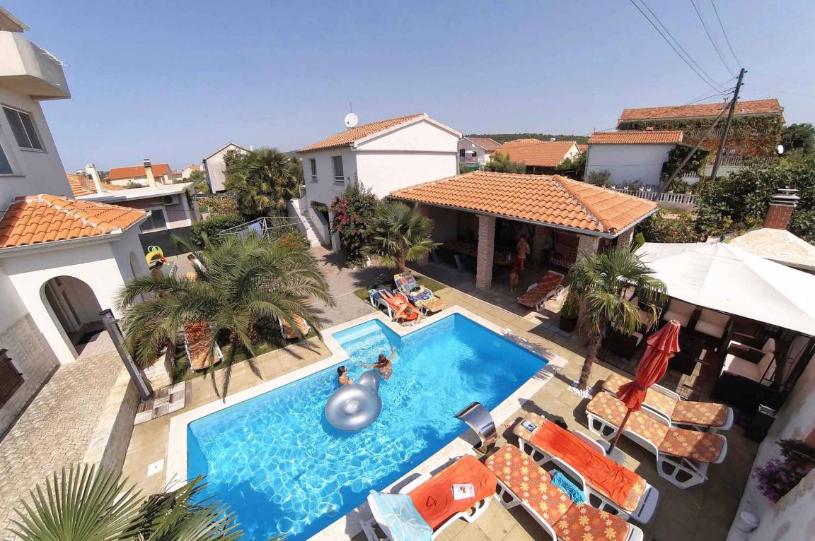 65 M² Apartment ∙ 2 Bedrooms ∙ 6 Guests - Sukošan