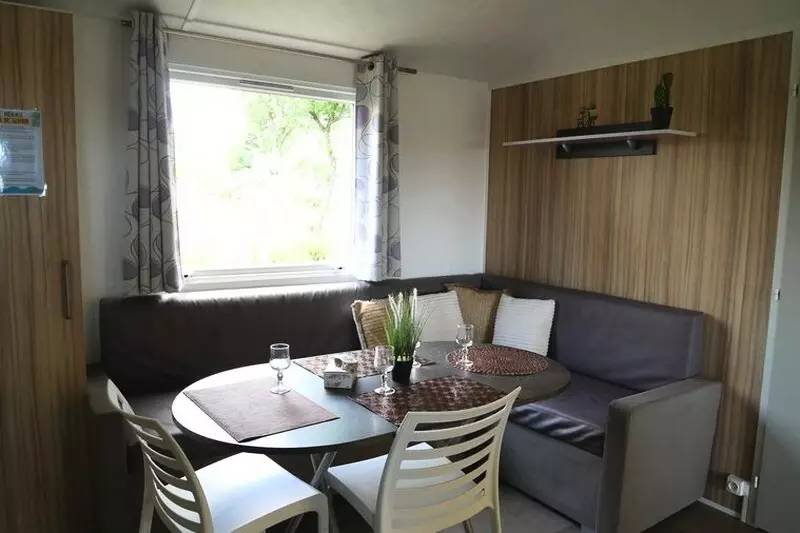 32 M² Caravan ∙ 3 Bedrooms ∙ 6 Guests - Quimper