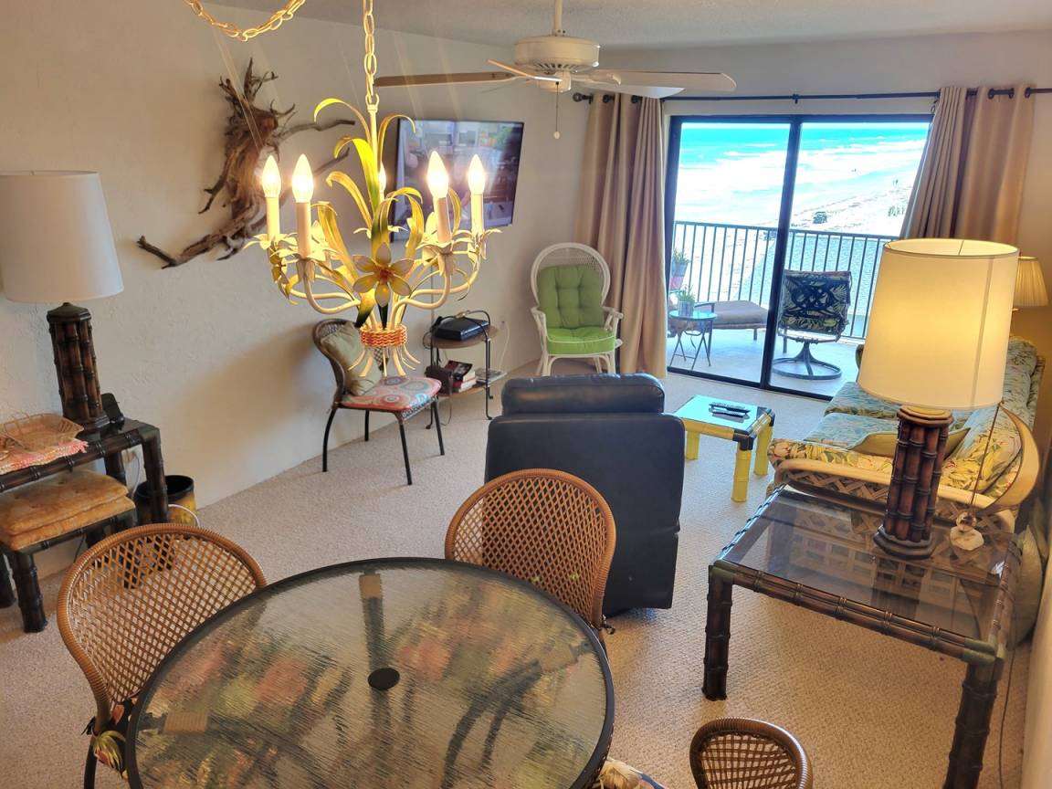 Apartamento ∙ 1 Habitación ∙ 4 Huéspedes - New Smyrna Beach, FL