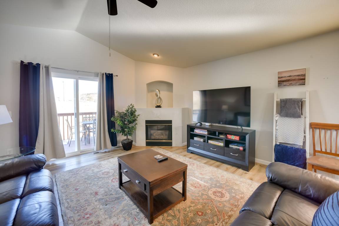 222 M² House ∙ 4 Bedrooms ∙ 11 Guests - Manitou Springs, CO