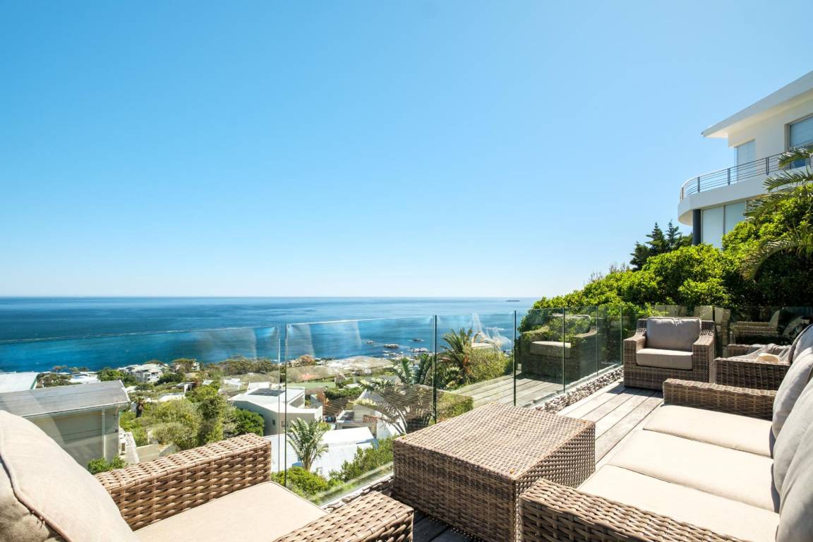 Villa ∙ 4 Schlafzimmer ∙ 8 Gäste - Camps Bay