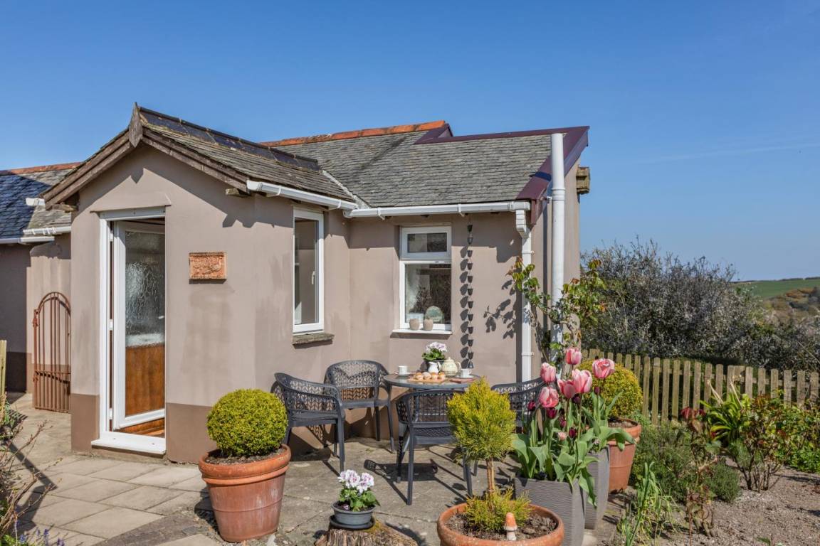 House ∙ 1 Bedroom ∙ 2 Guests - Croyde