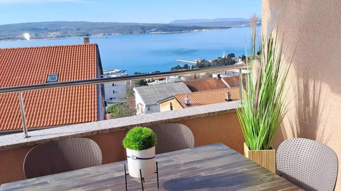 100 M² Apartment ∙ 4 Bedrooms ∙ 8 Guests - Crikvenica