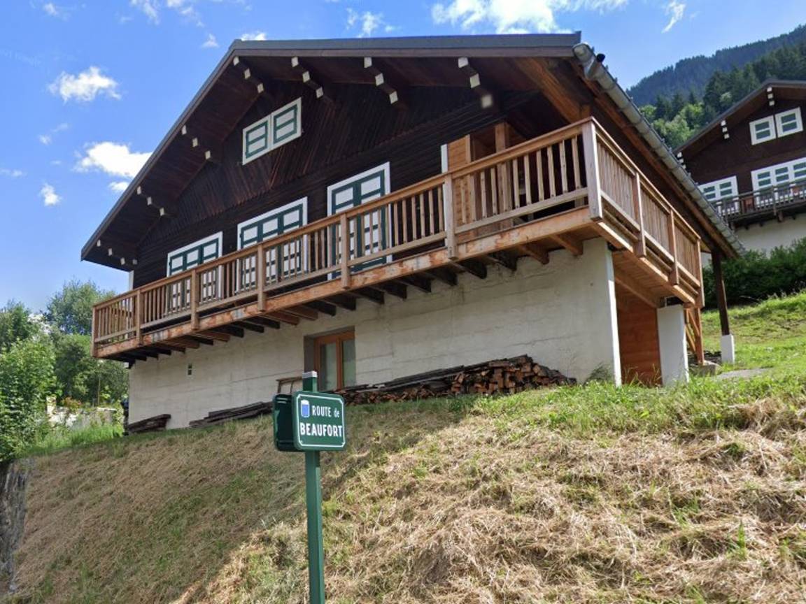 100 M² Chalet ∙ 4 Bedrooms ∙ 9 Guests - Beaufort, France