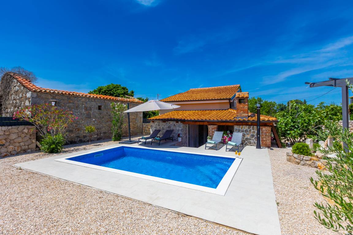 60 M² Villa ∙ 2 Bedrooms ∙ 6 Guests - Krk