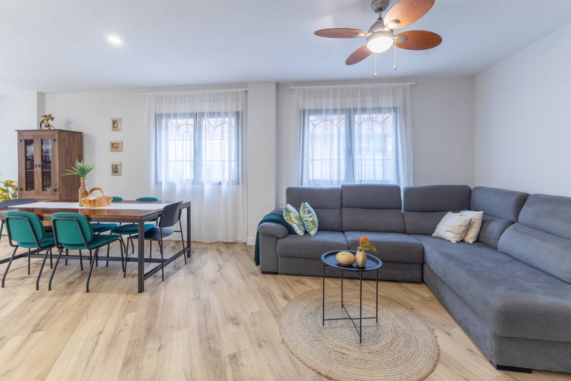 110 M² Casa ∙ 3 Habitaciones ∙ 6 Huéspedes - El Espinar