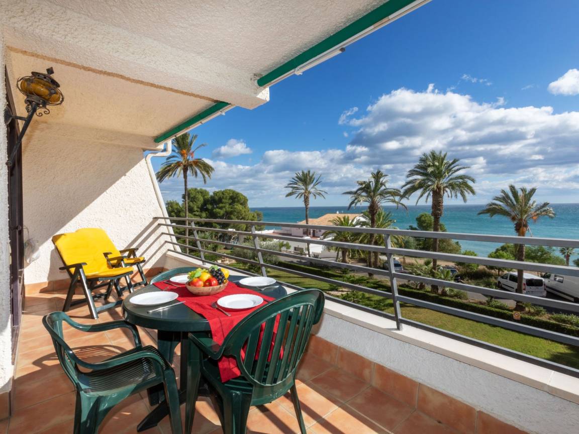 70 M² Apartment ∙ 2 Bedrooms ∙ 4 Guests - Miami Platja