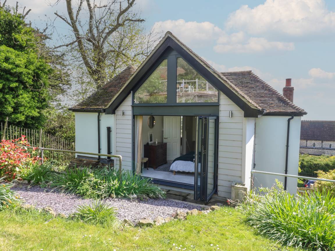 Cottage ∙ 3 Bedrooms ∙ 6 Guests - Kent