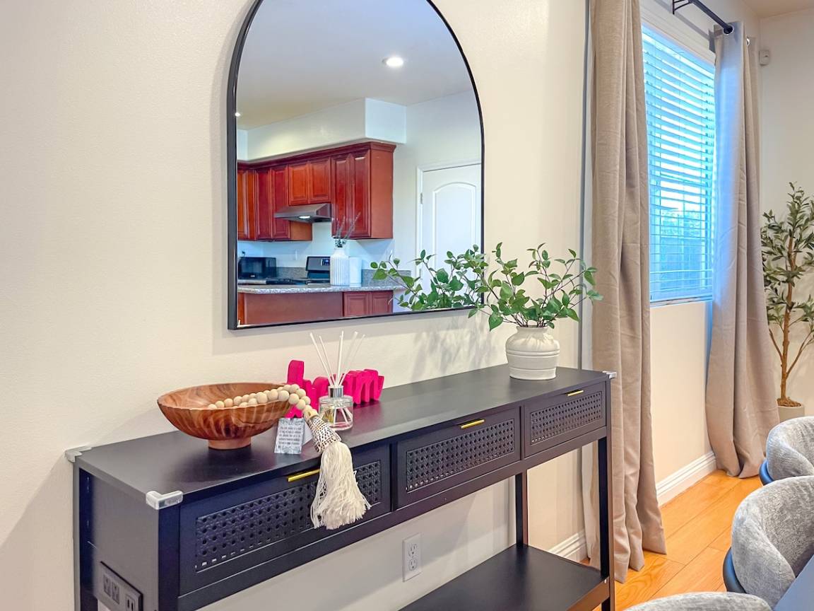 182 M² Apartment ∙ 4 Bedrooms ∙ 9 Guests - Rancho Cucamonga, CA