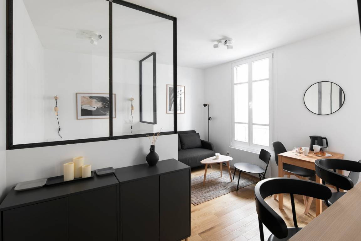 23 M² Appartement ∙ 1 Chambre ∙ 2 Personnes - Gare de l'Est - Paris