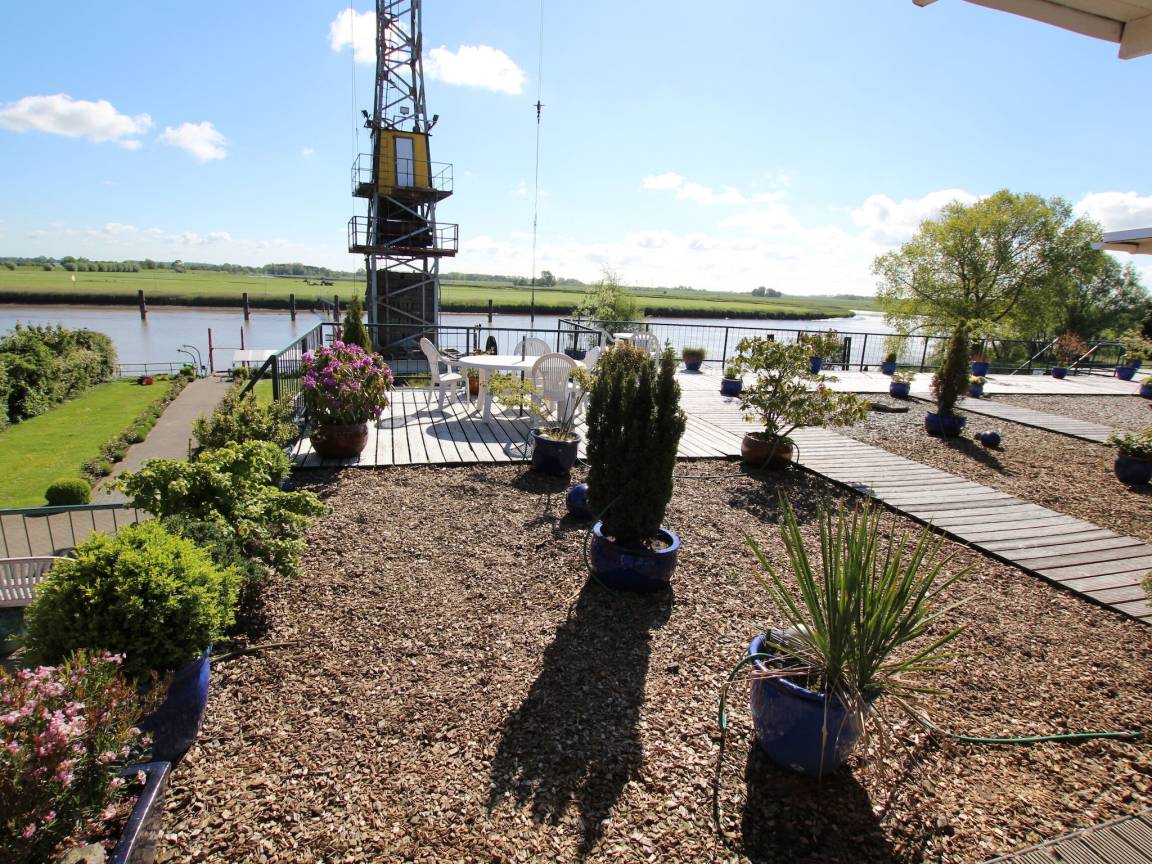 90 M² Ferienwohnung ∙ 1 Schlafzimmer ∙ 3 Gäste - Brunsbüttel