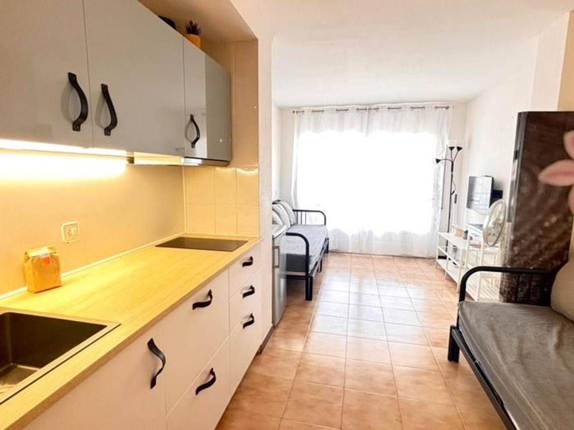 24 M² Studio ∙ 1 Chambre ∙ 4 Personnes - Roses