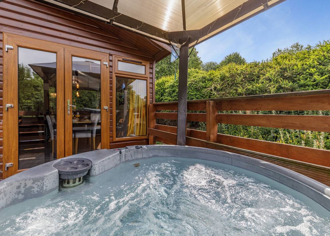 Chalet ∙ 2 Bedrooms ∙ 4 Guests - Longnor