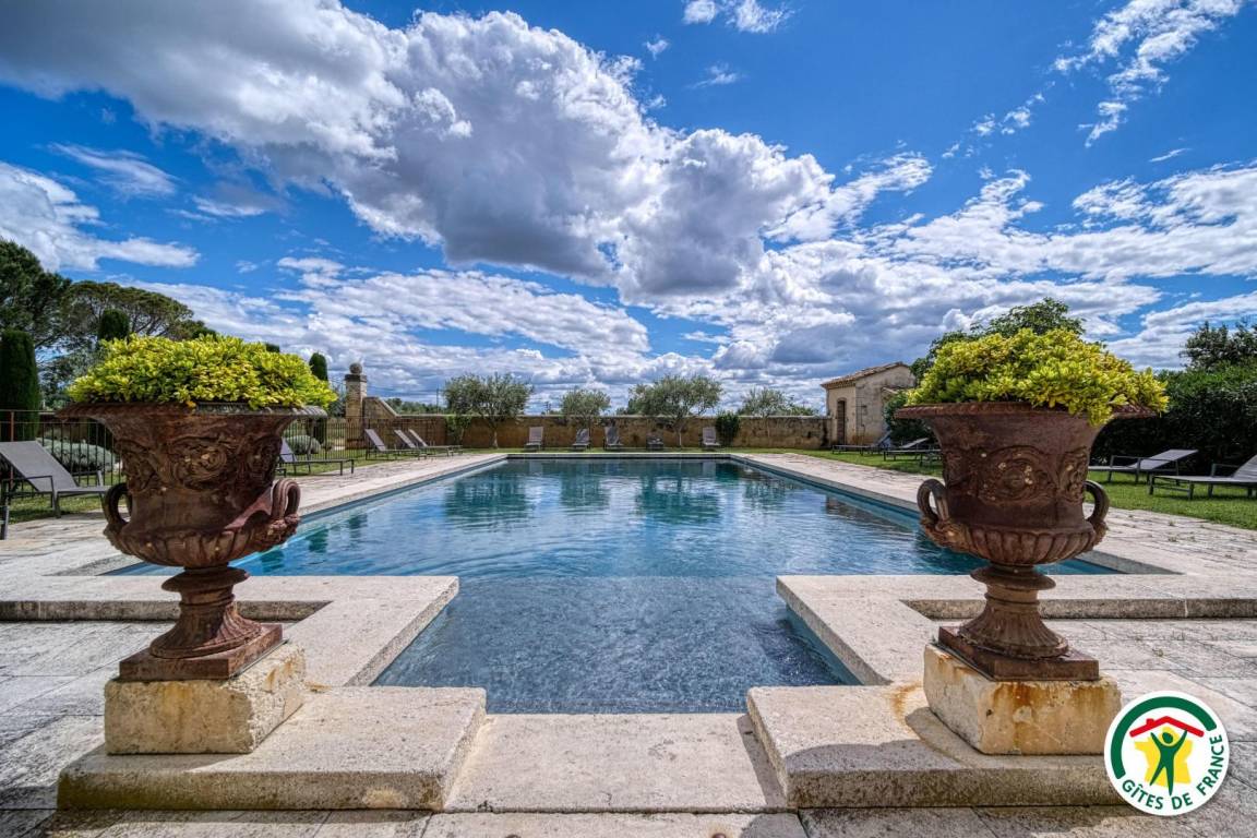 63 M² Gîte ∙ 3 Chambres ∙ 6 Personnes - Visan