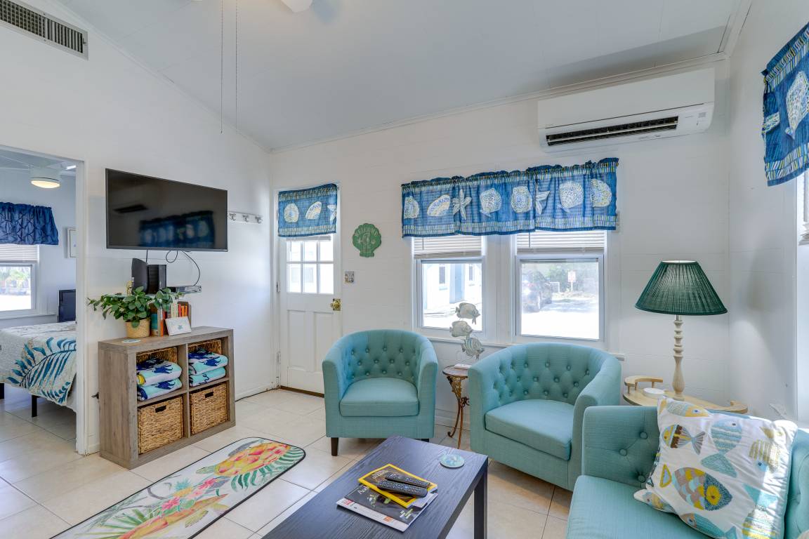 44 M² Cottage ∙ 2 Bedrooms ∙ 4 Guests - Clearwater Beach, FL