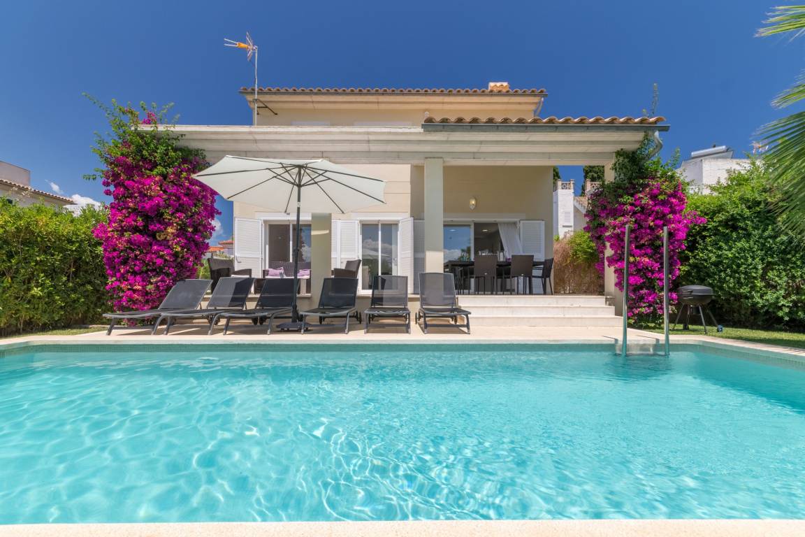 213 M² Ferienwohnung ∙ 4 Schlafzimmer ∙ 8 Gäste - Alcúdia