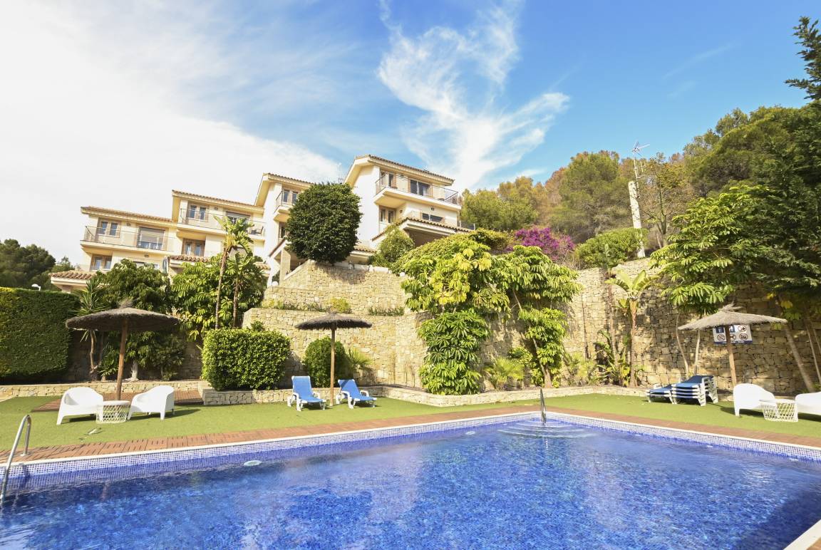 290 M² Bungalow ∙ 3 Habitaciones ∙ 6 Huéspedes - Calpe