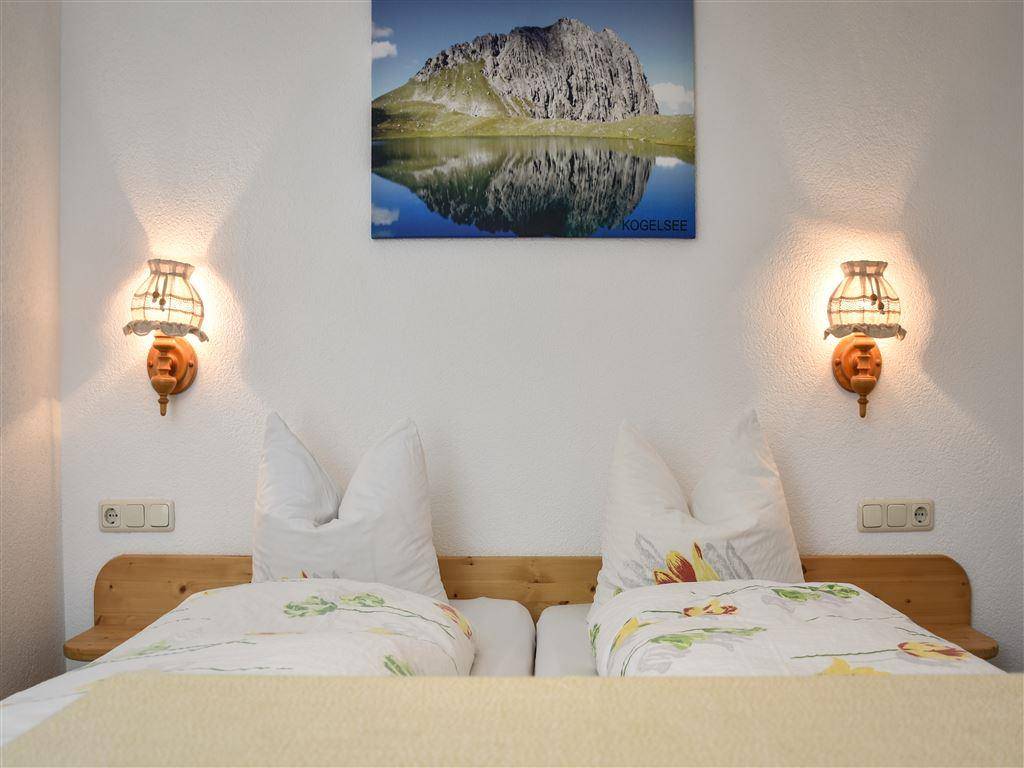 20 M² Hôtel ∙ 1 Chambre ∙ 3 Personnes - Stanzach
