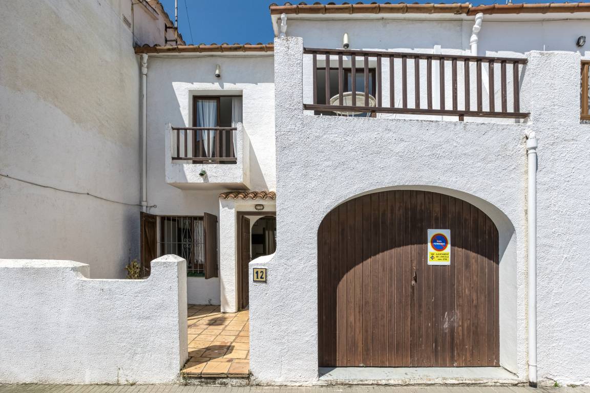 80 M² Ferienhaus ∙ 3 Schlafzimmer ∙ 6 Gäste - L'Escala