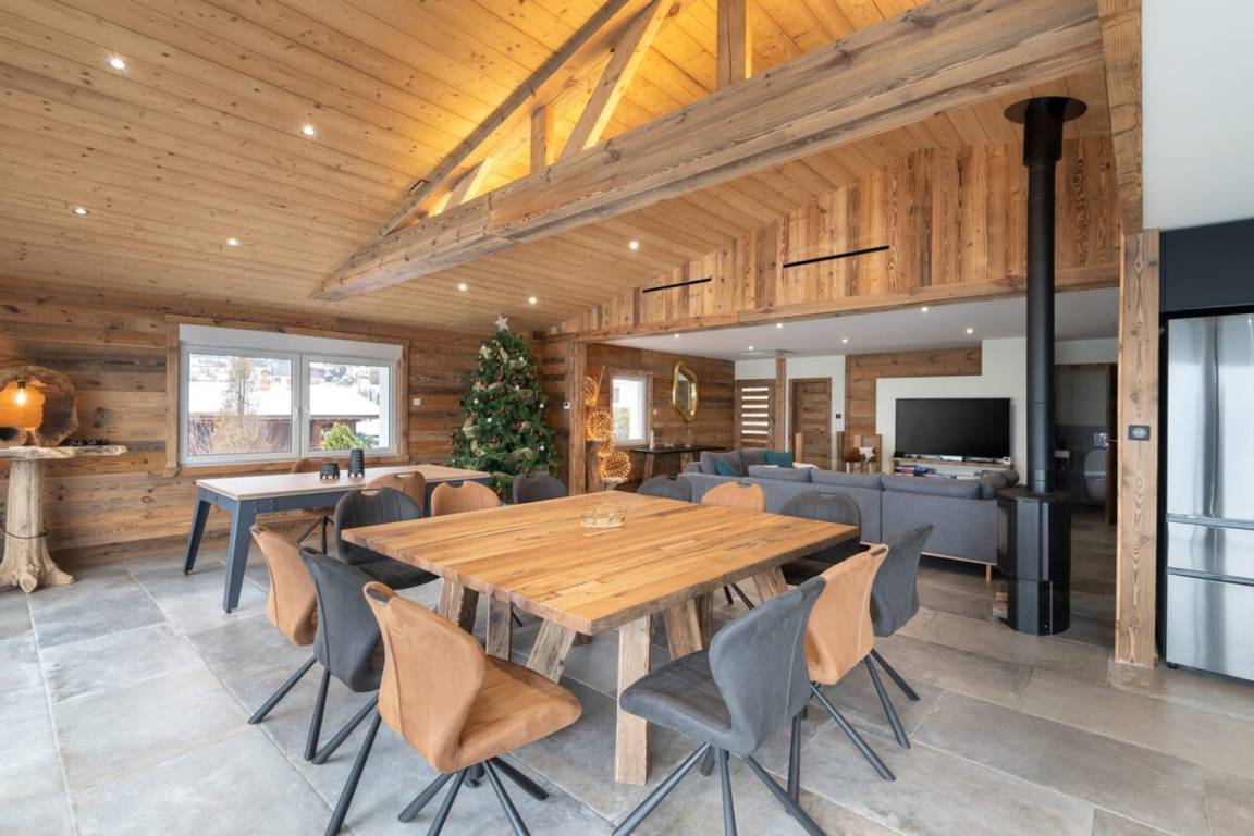 Casa Vacanza ∙ 7 Camere Da Letto ∙ 14 Ospiti - Lorena