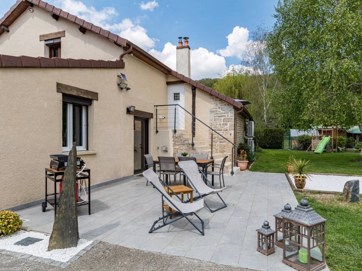 90 M² Landhaus ∙ 2 Schlafzimmer ∙ 4 Gäste - Côte-d'Or