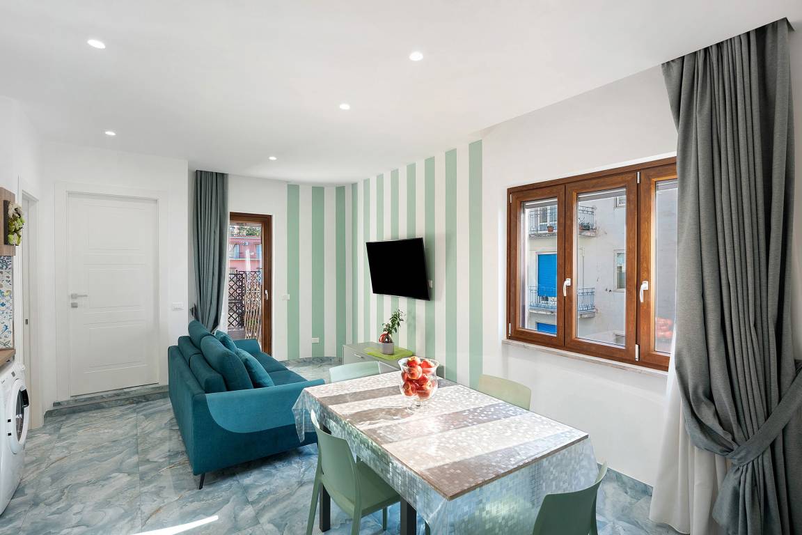 30 M² Appartamento Vacanza ∙ 1 Camera Da Letto ∙ 4 Ospiti - Ercolano