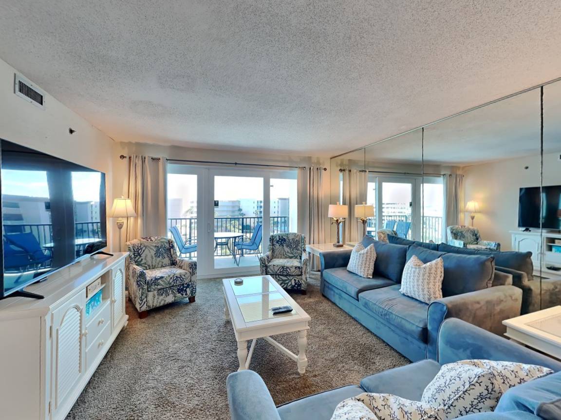 97 M² Condo ∙ 2 Bedrooms ∙ 6 Guests - Okaloosa Island, FL