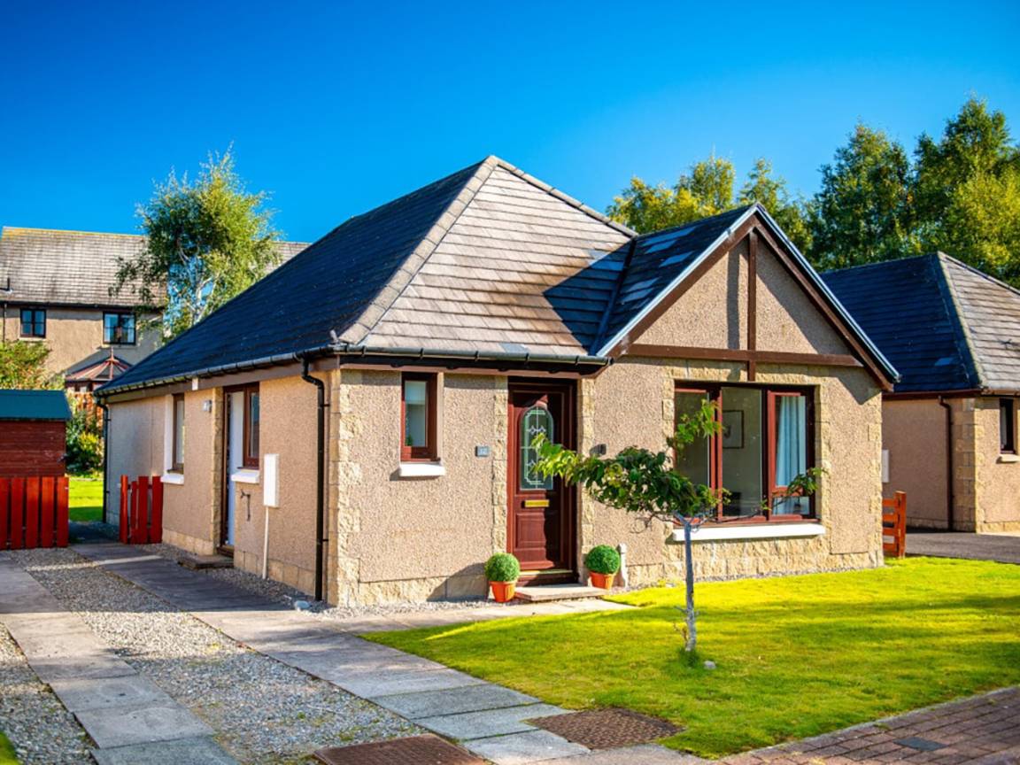 Cottage ∙ 3 Bedrooms ∙ 6 Guests - Aviemore