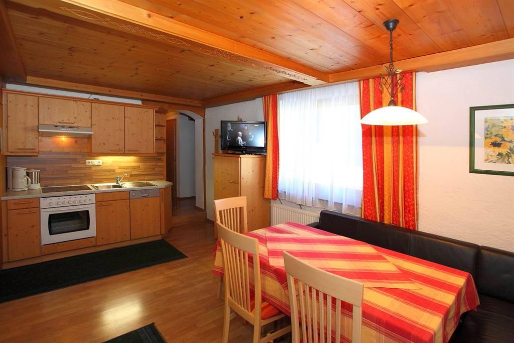 52 M² Apartment ∙ 2 Bedrooms ∙ 2 Guests - Grossarl