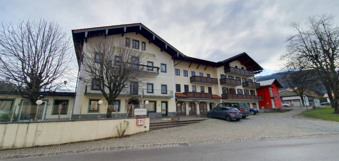 30 M² Ferienwohnung ∙ 4 Gäste - Chieming