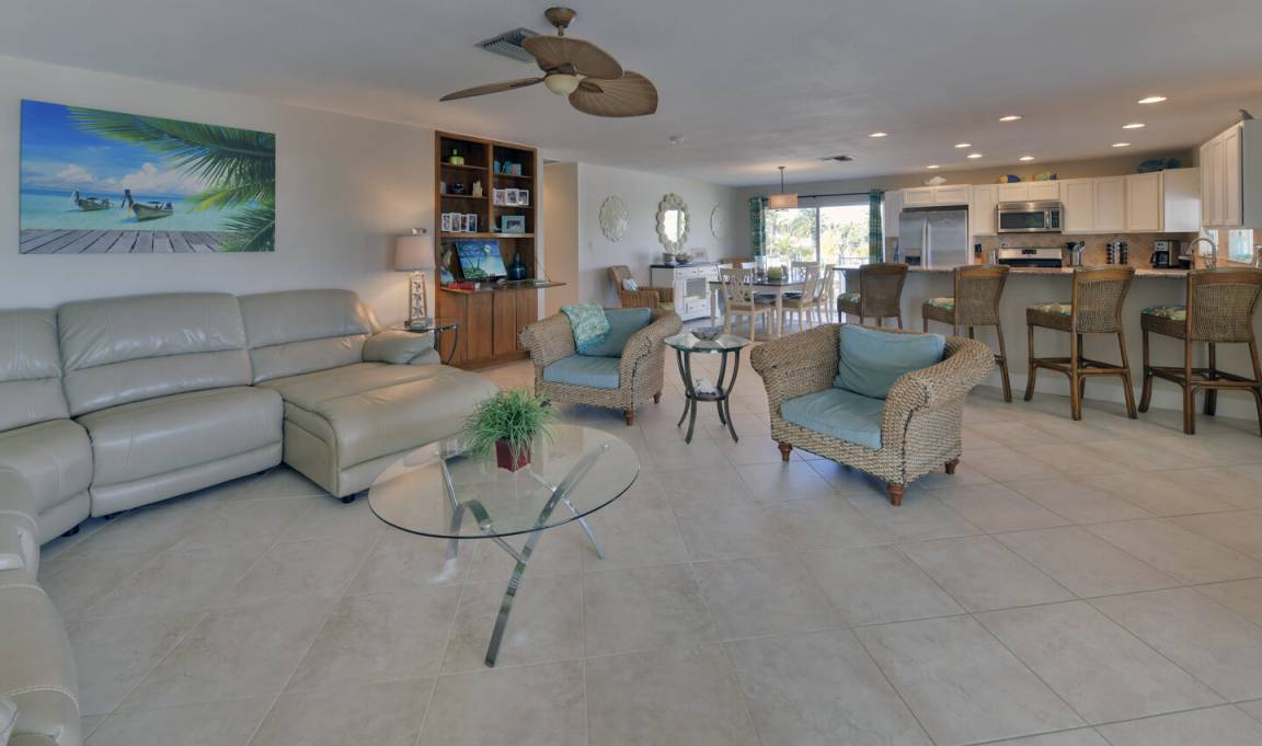 326 M² Talo ∙ 6 Makuuhuonetta ∙ 14 Vierasta - Key Colony Beach, FL