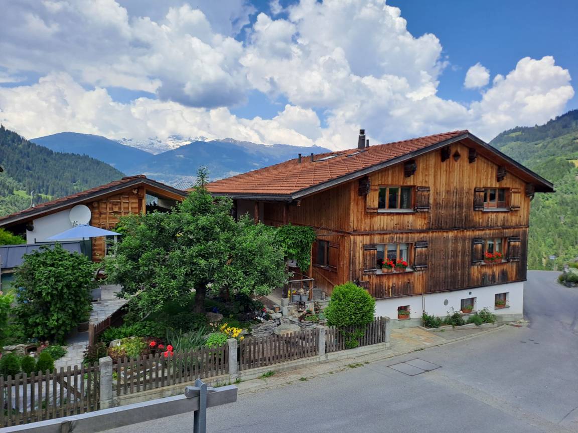 100 M² Appartement ∙ 3 Chambres ∙ 6 Personnes - Laax