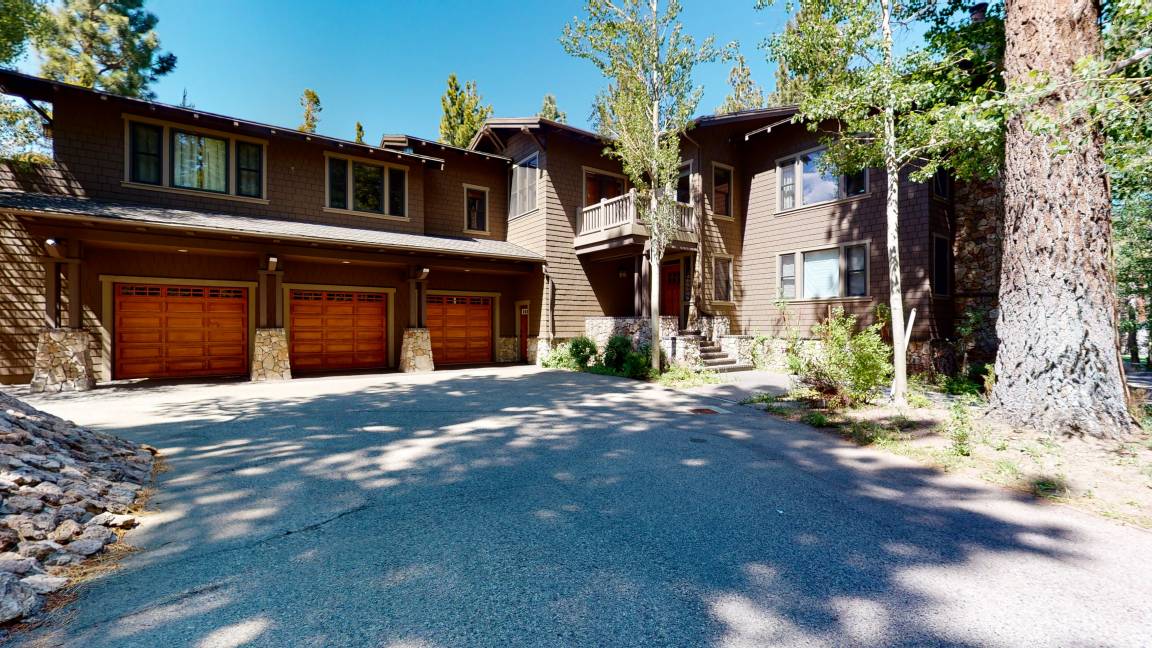 399 M² House ∙ 6 Bedrooms ∙ 15 Guests - Mammoth Mountain, CA