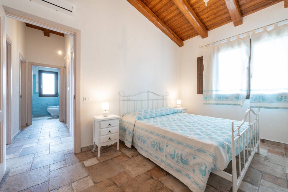 89 M² Ferienhaus ∙ 3 Schlafzimmer ∙ 6 Gäste - Villasimius
