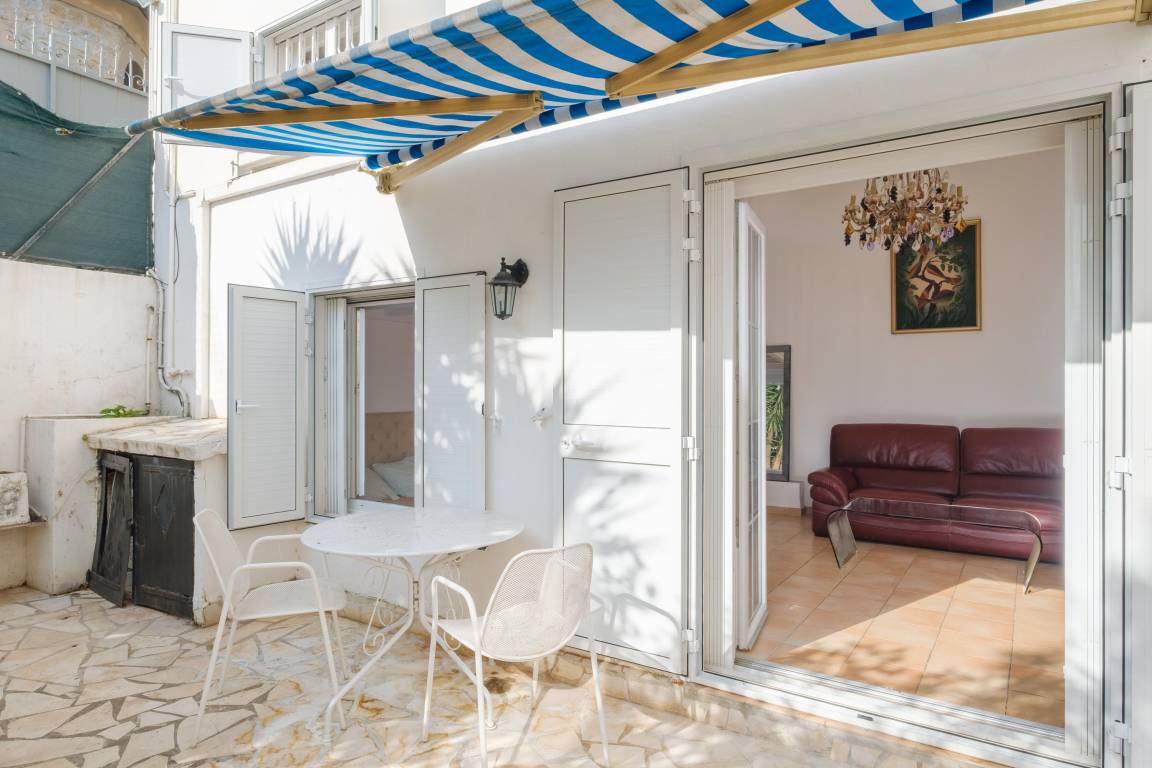 53 M² House ∙ 2 Bedrooms ∙ 4 Guests - Biot