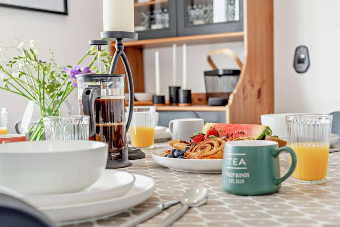 Apartment ∙ 2 Bedrooms ∙ 4 Guests - Bude