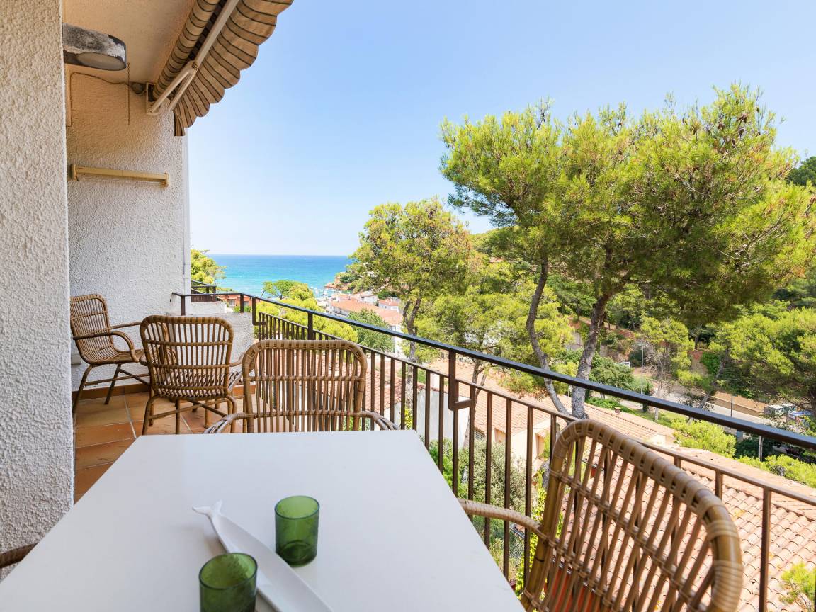88 M² Apartment ∙ 3 Bedrooms ∙ 6 Guests - Begur