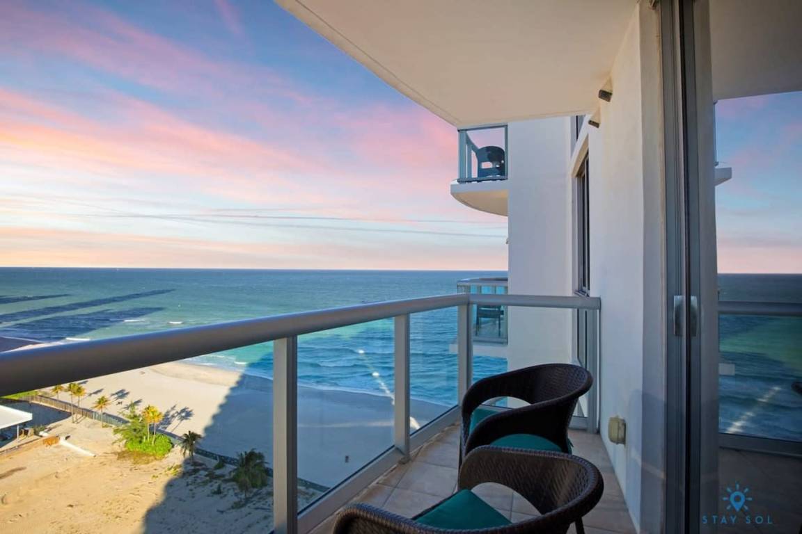 Apartment ∙ 1 Bedroom ∙ 4 Guests - Sunny Isles Beach, FL