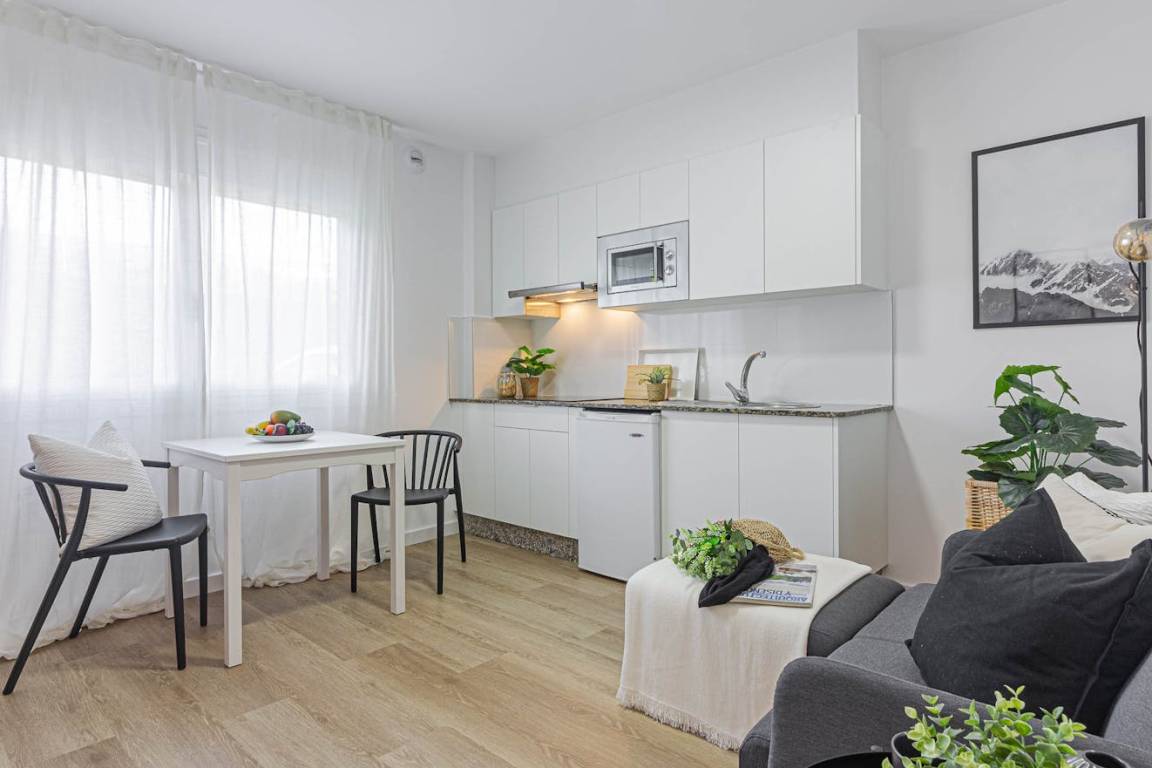 28 M² Ferienwohnung ∙ 1 Schlafzimmer ∙ 2 Gäste - A Coruña