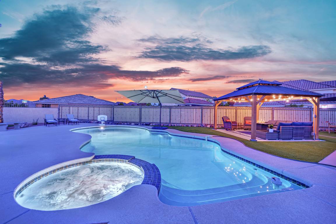 279 M² Casa ∙ 4 Quartos ∙ 8 Hóspedes - Henderson, NV