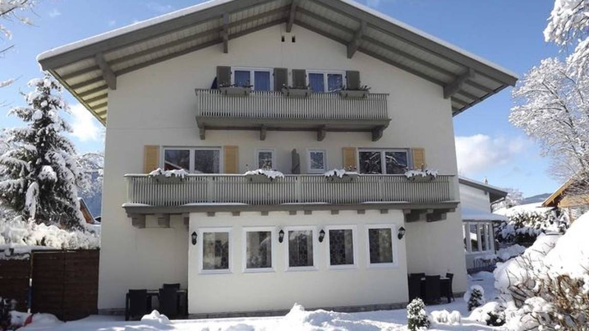 38 M² Apartment ∙ 2 Bedrooms ∙ 3 Guests - Tegernsee